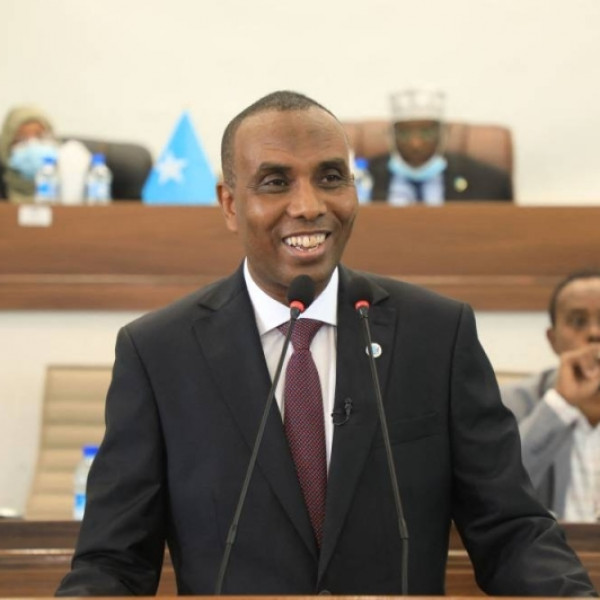 Hamza Abdi Barre endorsed by parliament as new PM of Somalia