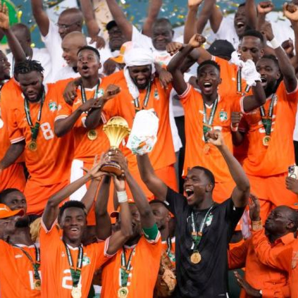 Afcon 2023: Nigeria 1-2 Ivory Coast - Haller wins final for Elephants