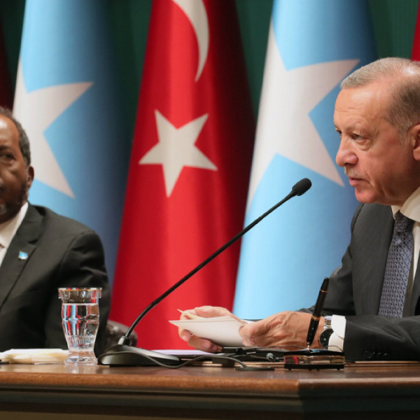 Maalgashiga Turkiga ee Soomaaliya: Isku-daneysi mise macaash raadin?