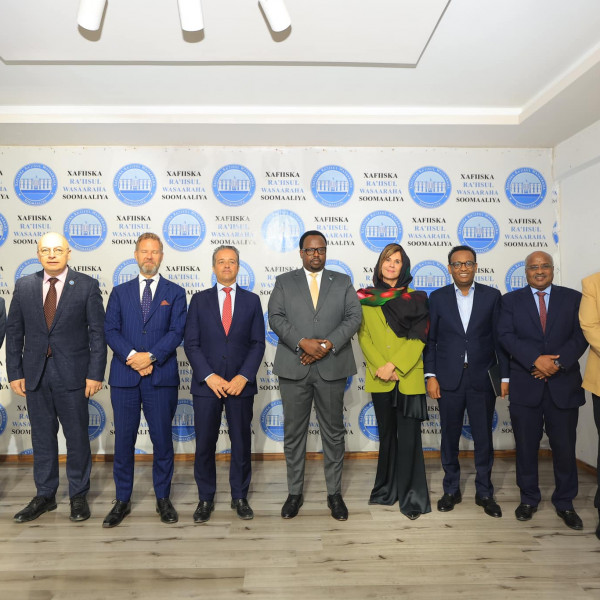 Midowga Yurub oo balanqaad horleh u sameeyay Soomaaliya